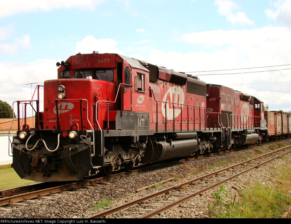 SD40-2 9477